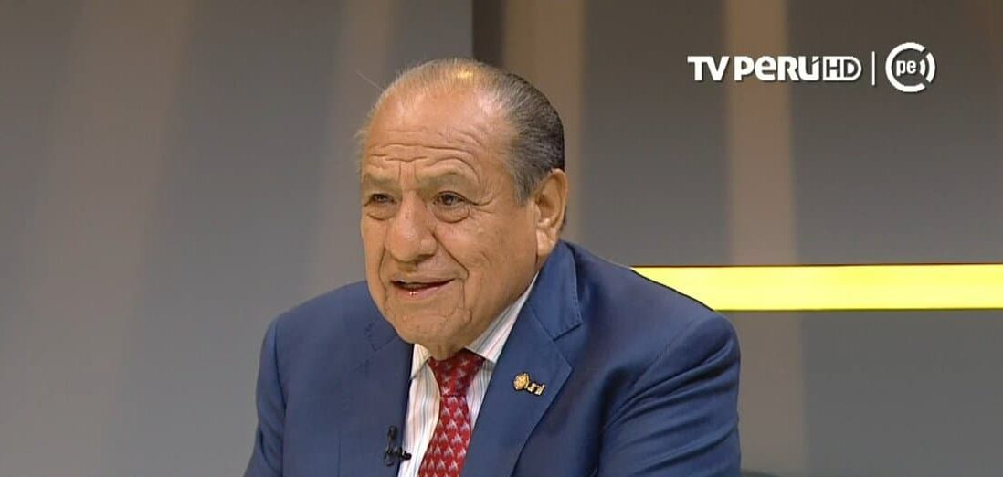 Máximo San Román reconoce que recibió a Richard Swing - La Razón