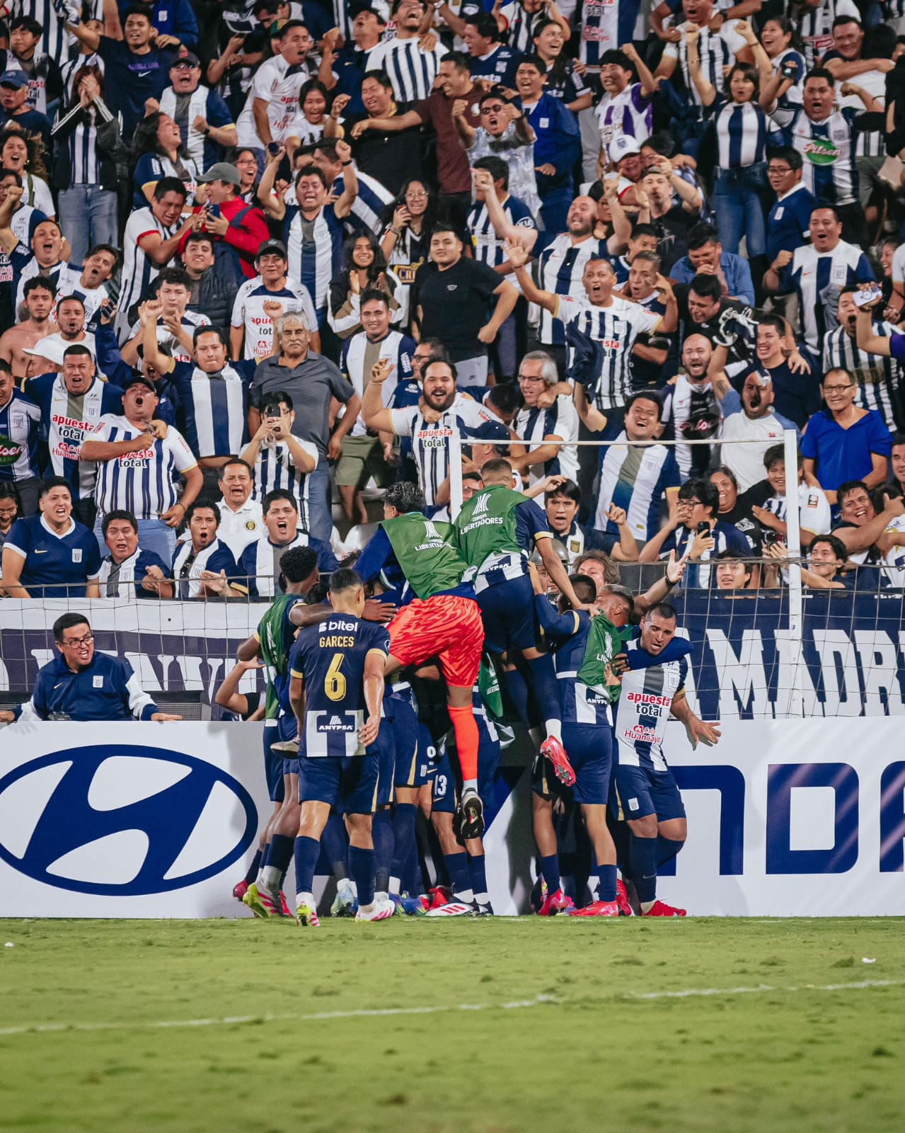 Reajuste en pensiones a FFAA y PNP forma parte de Remuneración ...